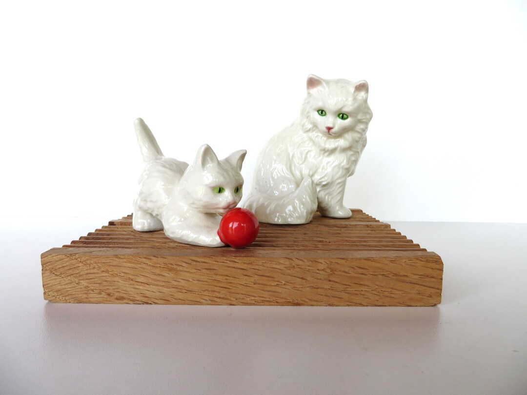 Vintage Goebel Cat and Kitten Figurines From West Germany, Set of Two ...