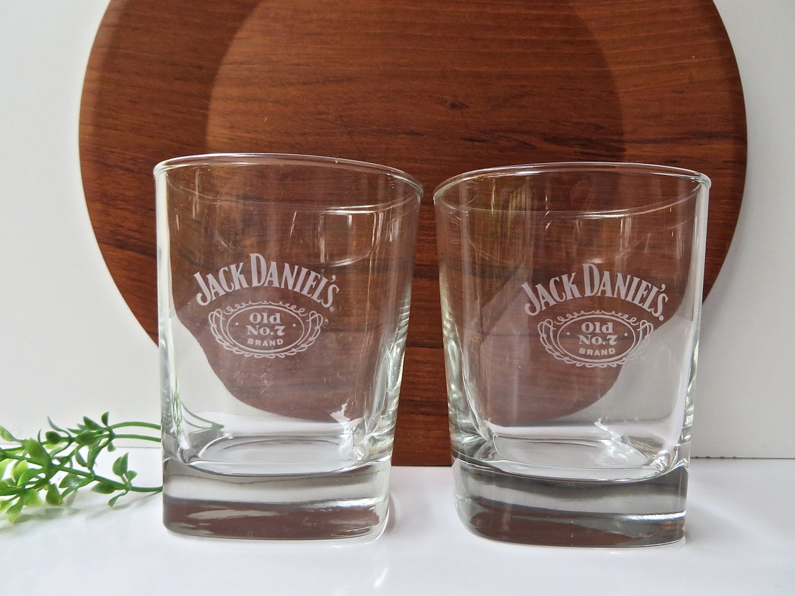 Jack daniels whiskey glass - luvBos