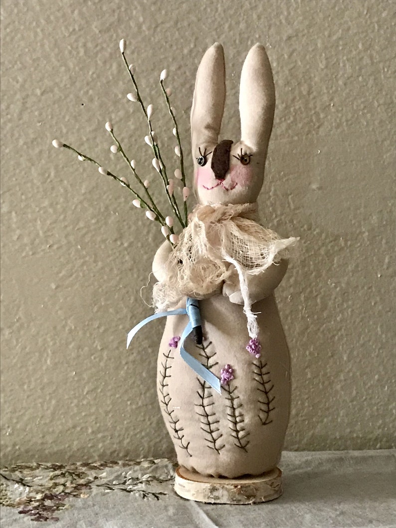 Primitive Embroidered Bunny Folk Art - Etsy