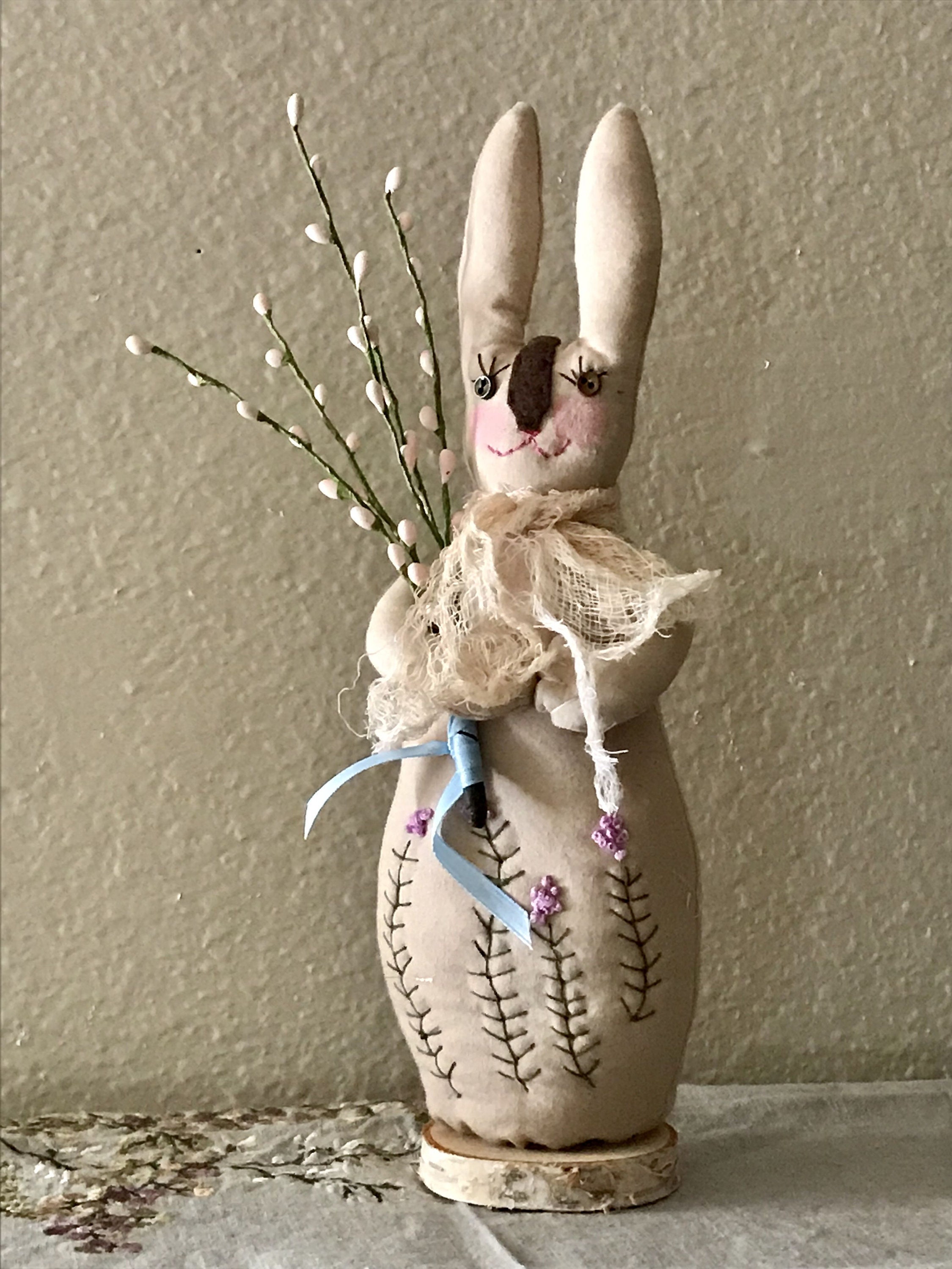 Primitive Embroidered Bunny Folk Art - Etsy