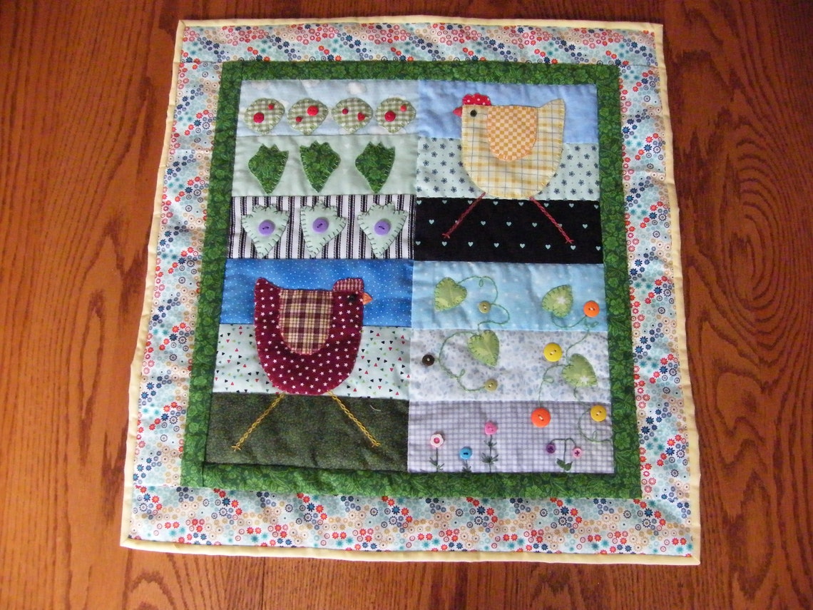 Hand Quilted Chicken Wall Hanging, Primitive Wall Quilt, Rustic ...
