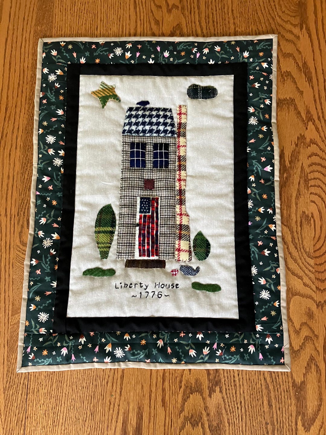Primitive Hand Quilted Patriotic Wall Hanging, Rustic Wall Quilt ...