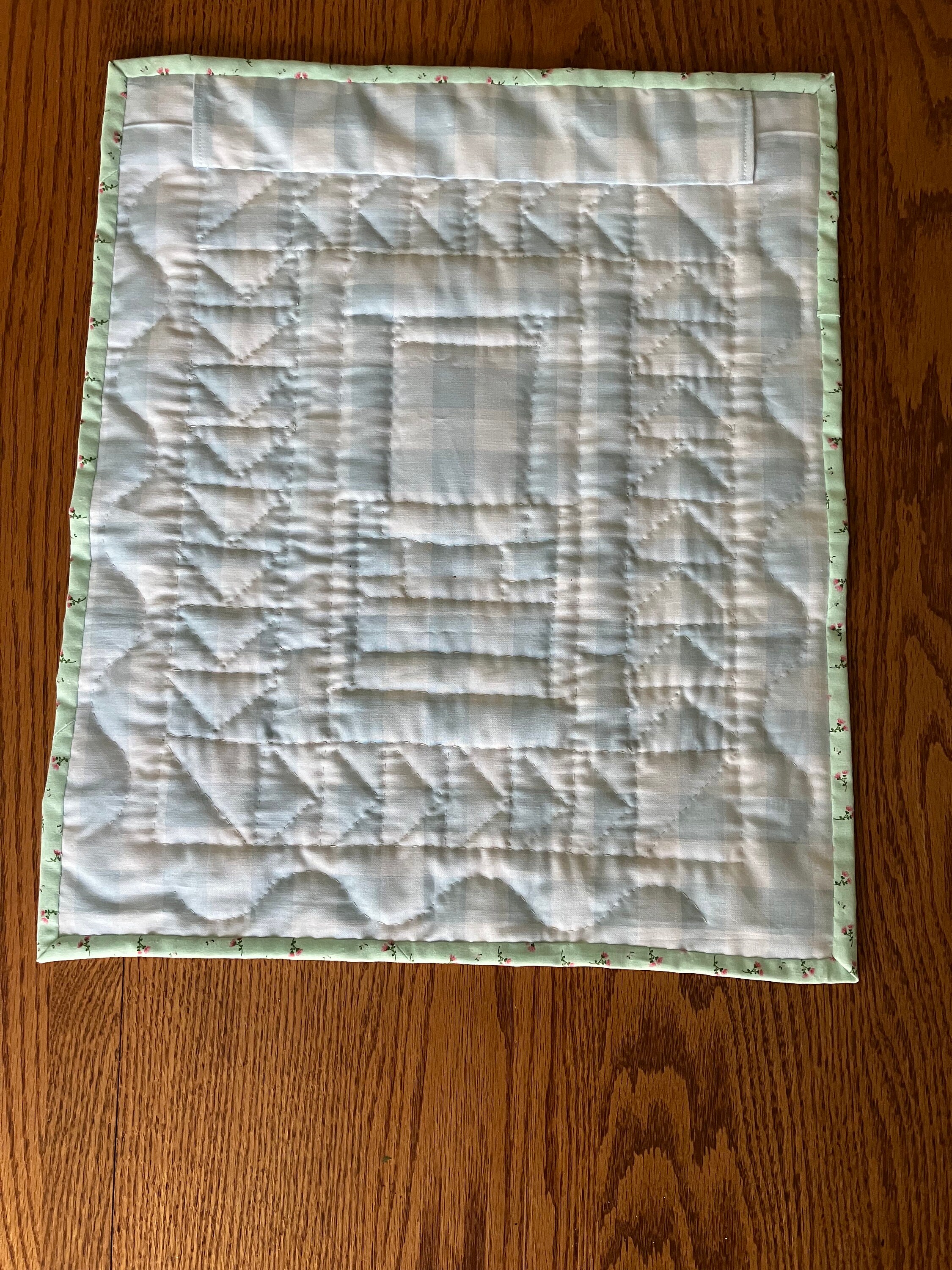 Quilted Amish Buggy Wall Quilt, Rustic Amish Wall Hanging, Primitive ...