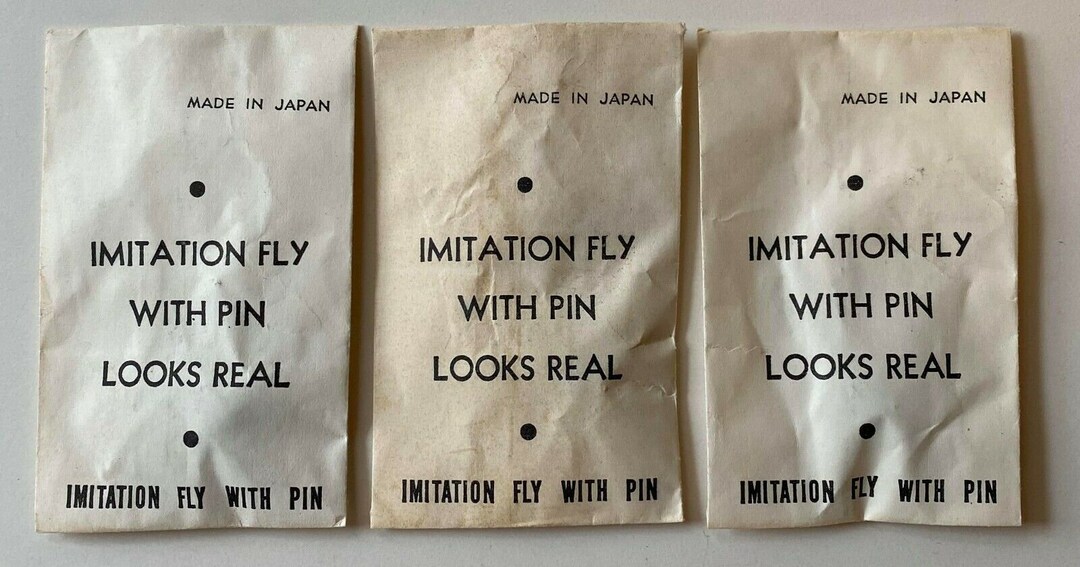 Vintage Lot of 3 1950s Imitation Fly With Pin Joke & Gag Novelty Toys ...