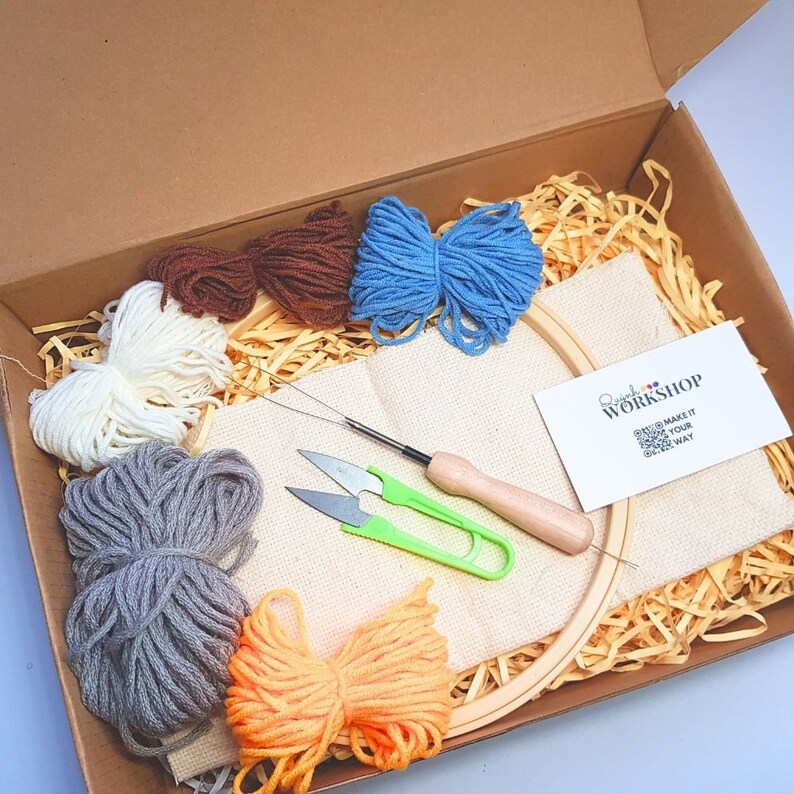 DIY Punch Needle Kit for All Ages 5 Complete Needlepoint Tool Set With ...