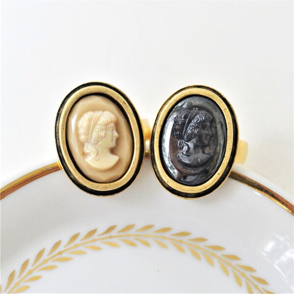 Shop Vintage Cameo Ring Online - Etsy