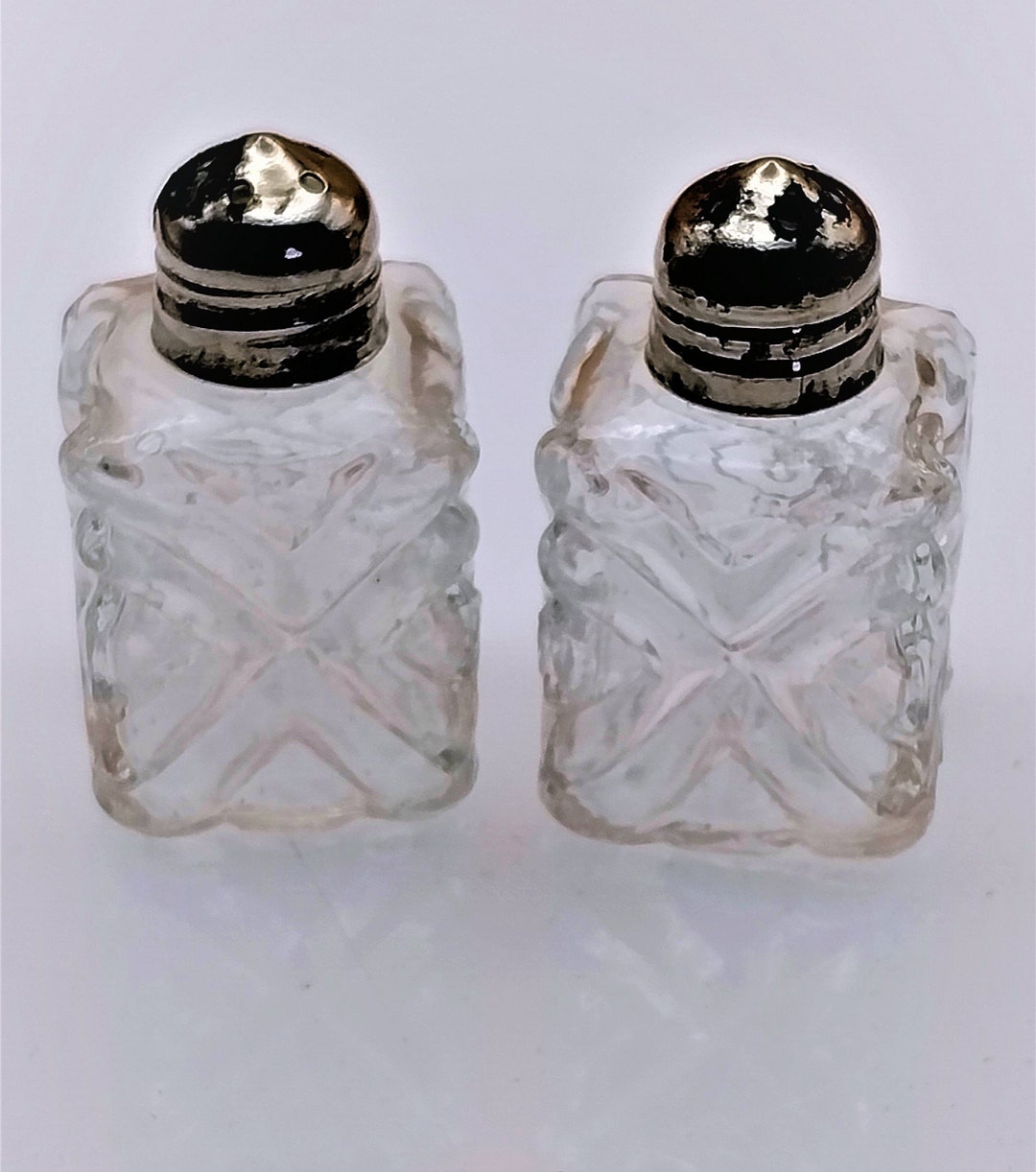 Vintage Clear Cut Glass Mini SALT/ PEPPER SHAKERS Set With Silverplate ...