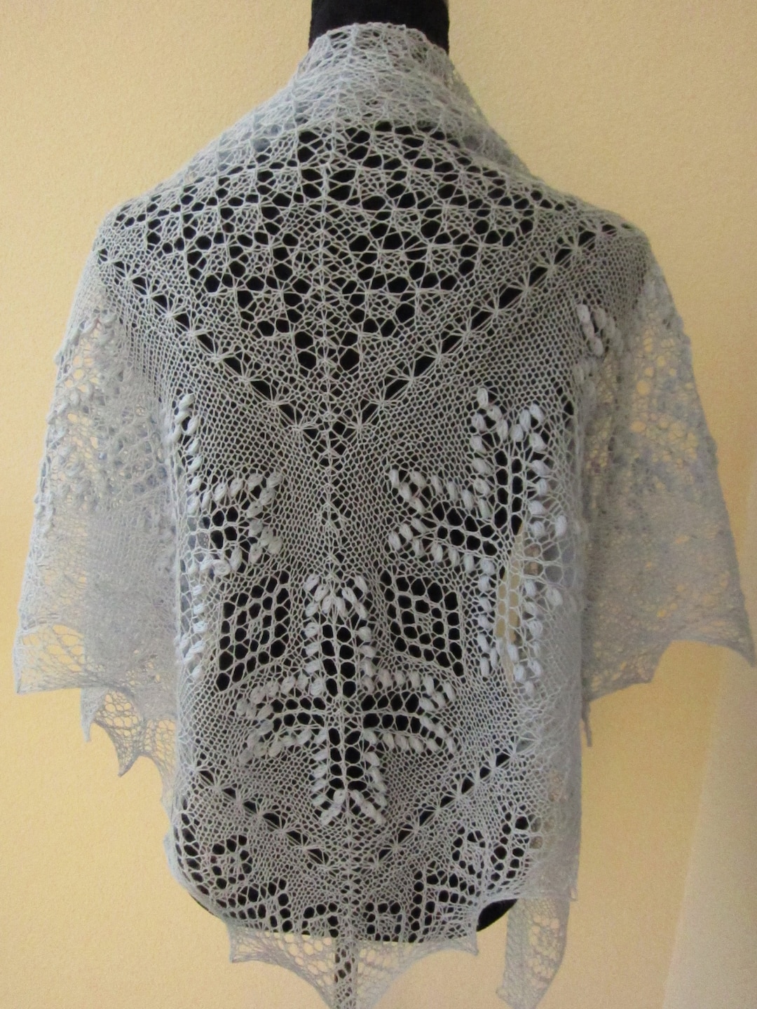 Light Blue Estonian Haapsalu Lace and Nupps Shawl, Triangle Lace Shawl ...