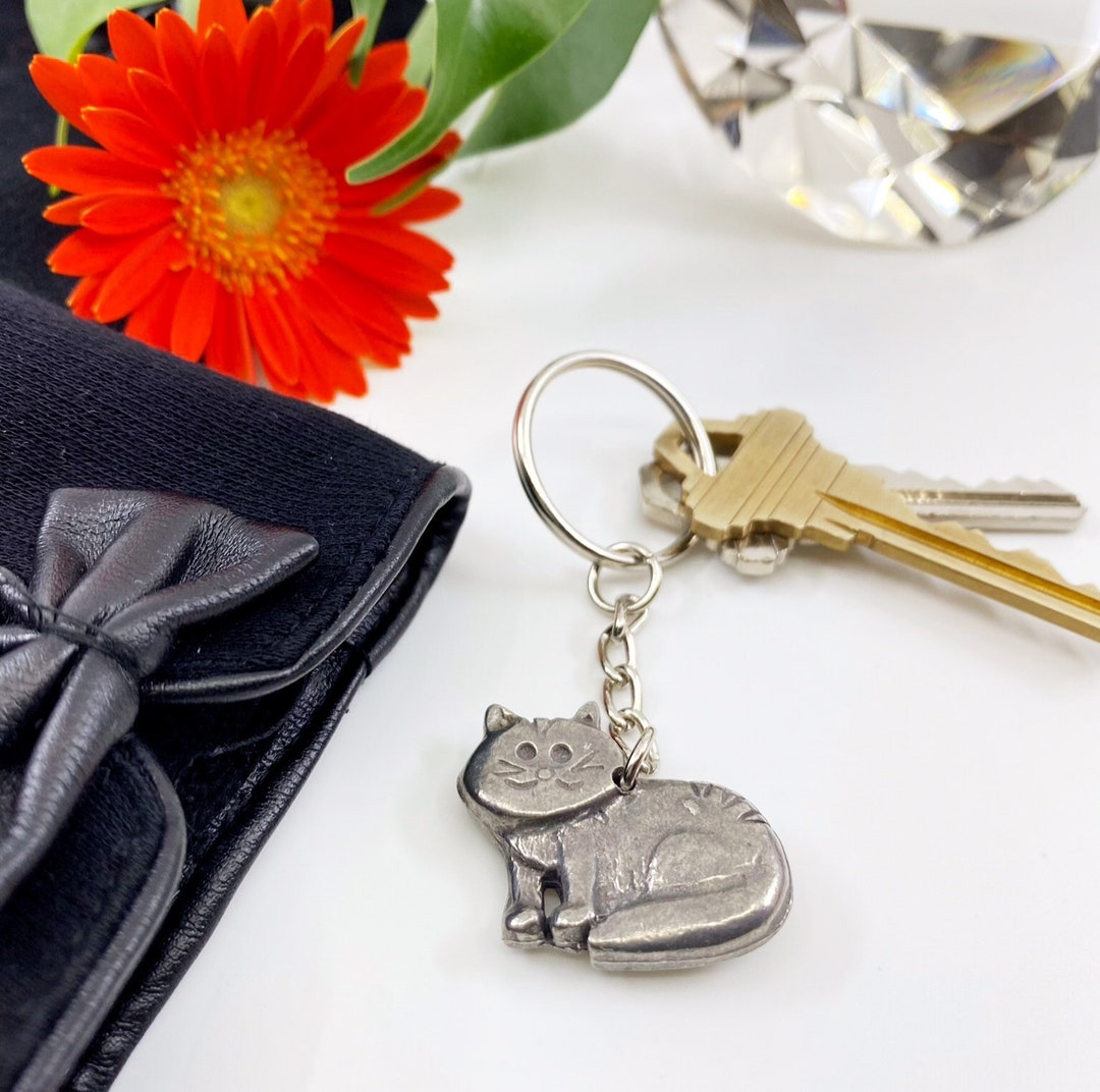 Cat Keychain - Canada Pewter Key Holder - Metal Decoration for Key Sets ...