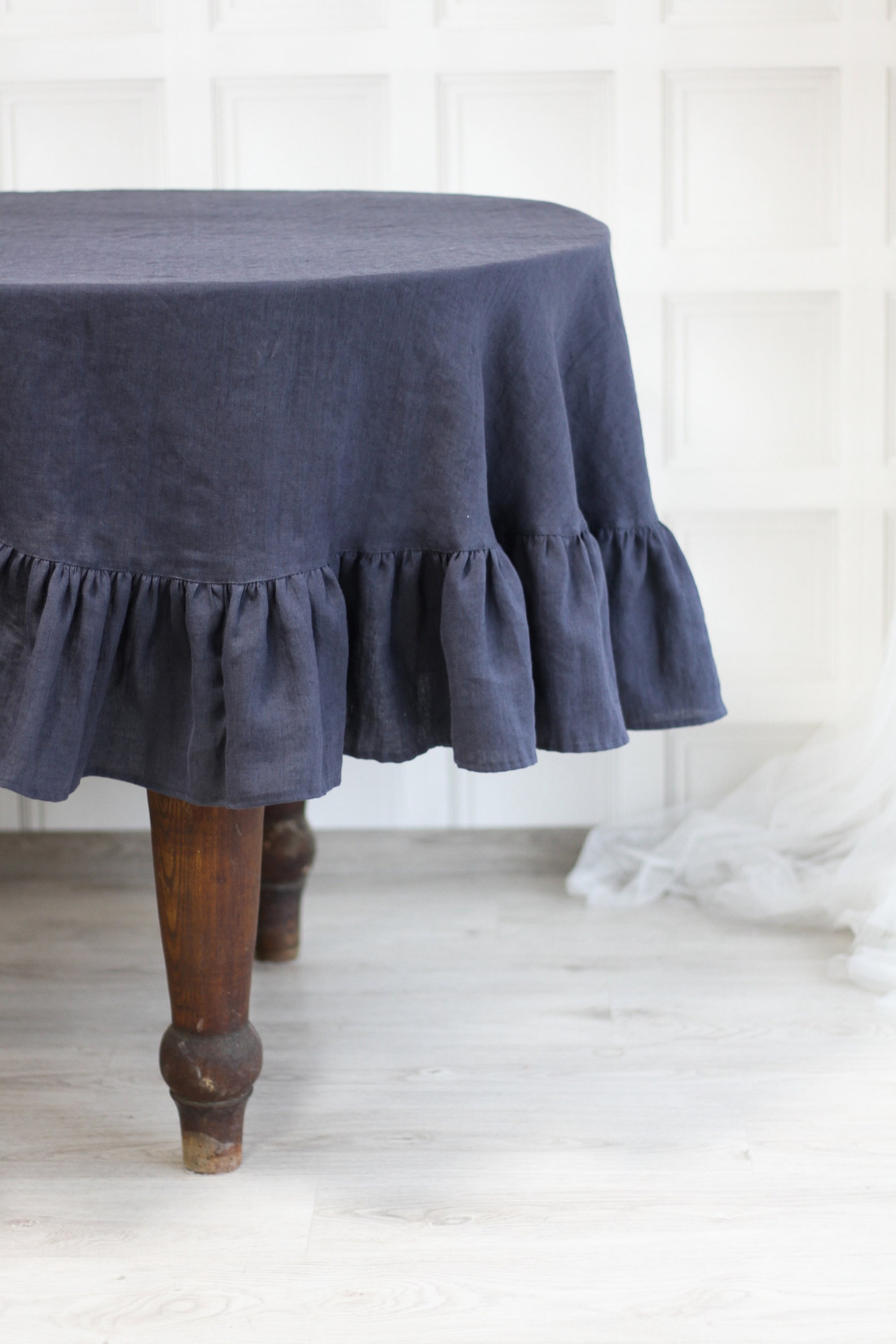 Round Linen Tablecloth With Ruffles, Ruffled Tablecloth for Round Table ...