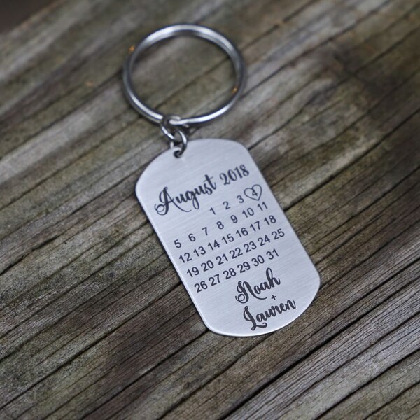 Calendar Keychain - Etsy