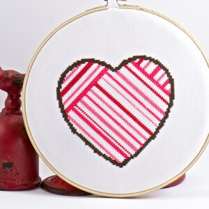 Pink Heart Counted Cross Stitch Pattern Modern - Etsy