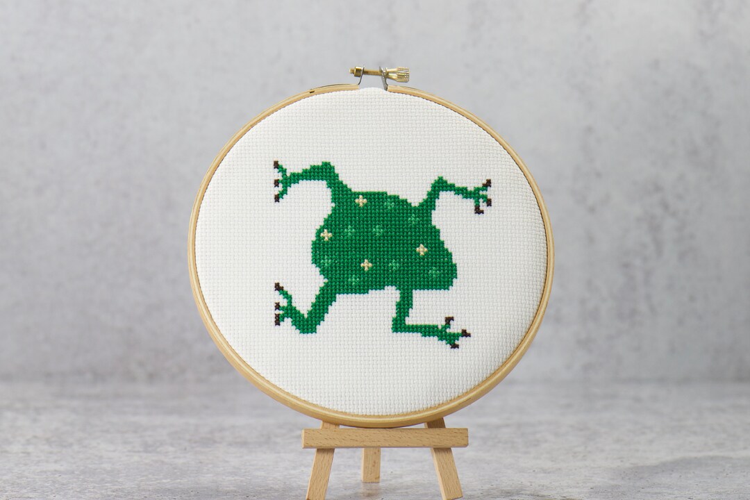 Spotted Frog Cross Stitch Pattern for Beginners, Instant Download, Green Frog Embroidery Design ...