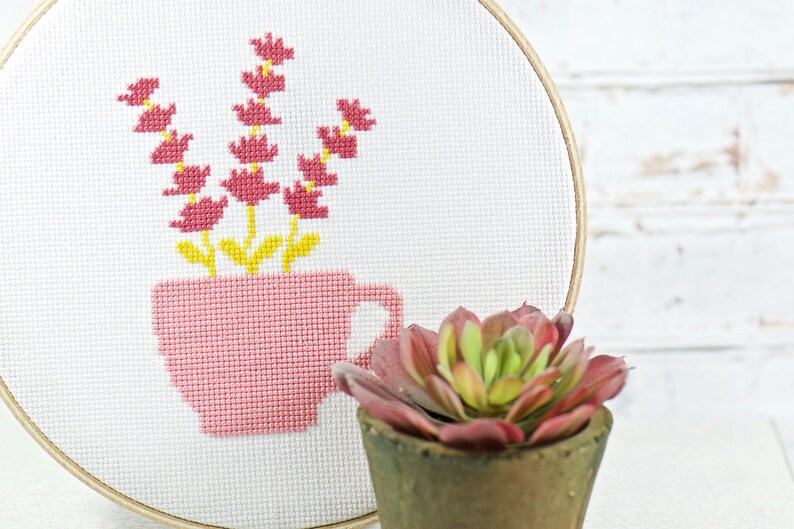 Sweet Pea Cross Stitch. Modern Cross Stitch. Flower - Etsy