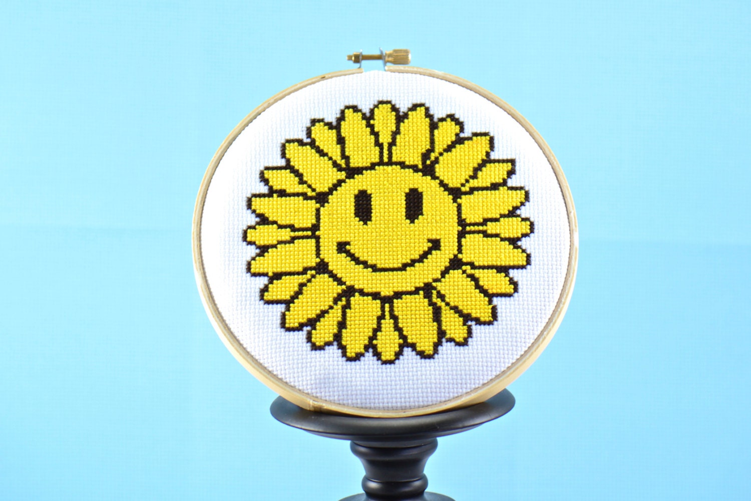 Modern Yellow Daisy Flower Counted Cross Stitch Pattern, Simple Flower ...