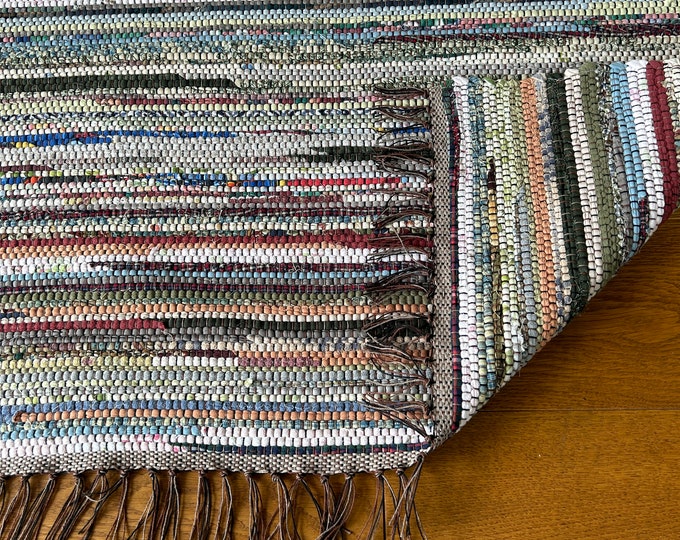 Multi Colored Hit and Miss Country Farmhouse Rag Rug, Vintage Style ...