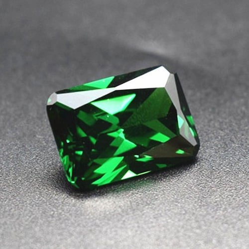 Emerald Rectangle Faceted Gemstone Radiant Cut Medium Green - Etsy