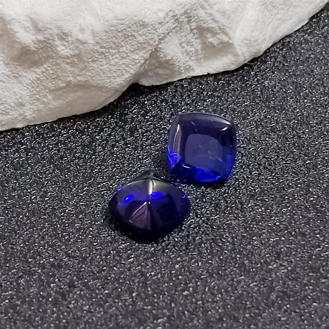 High Quality Sugarloaf Cut Sapphire Gem Cushion Shape Sapphire Cabochon ...