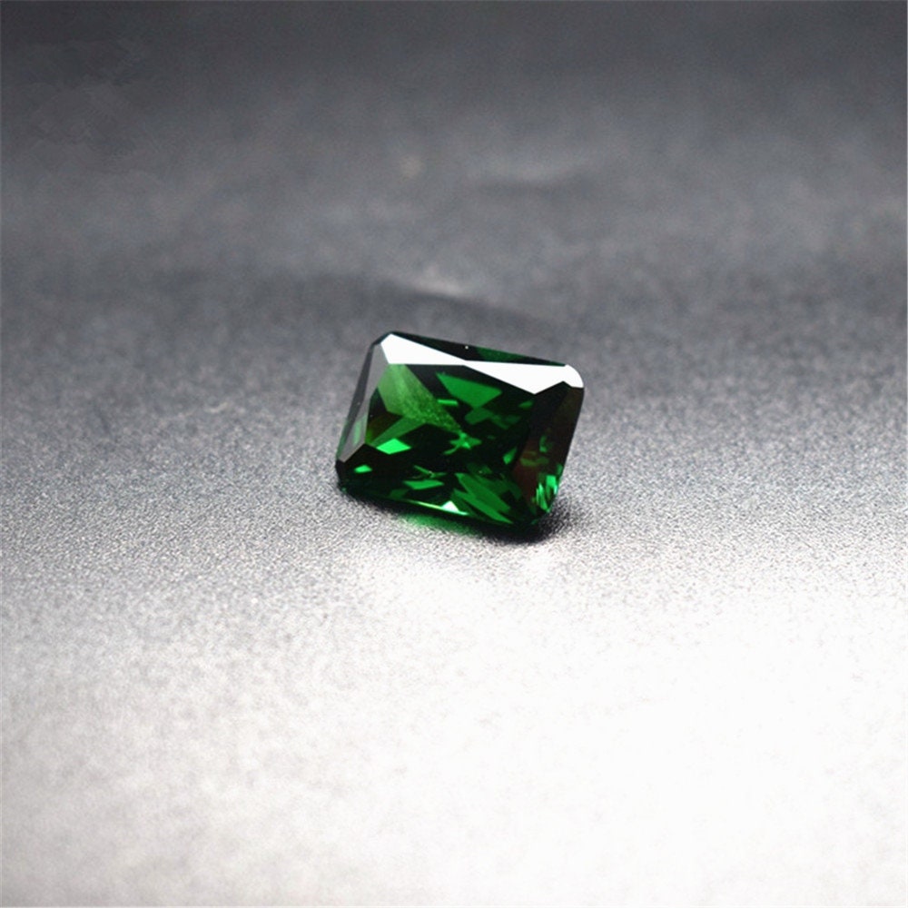 Emerald Rectangle Faceted Gemstone Radiant Cut Medium Green - Etsy