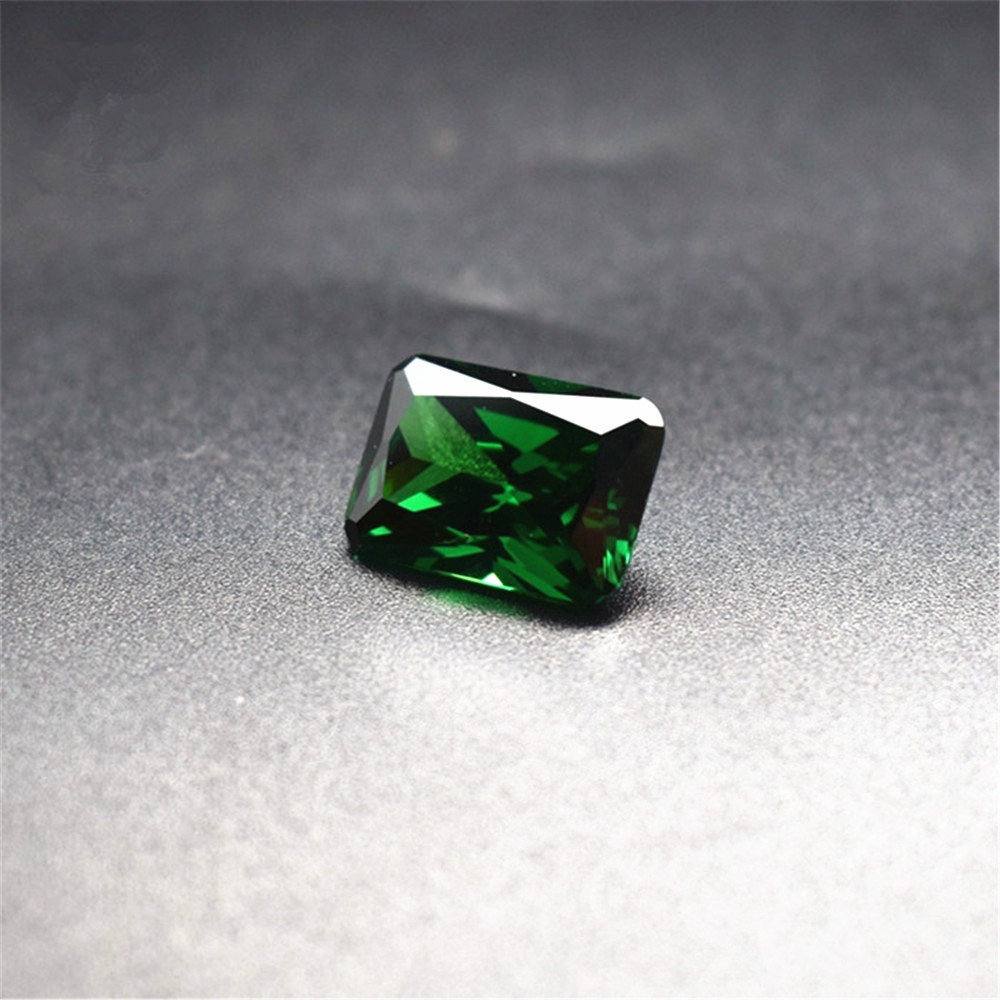 Emerald Rectangle Faceted Gemstone Radiant Cut Medium Green - Etsy