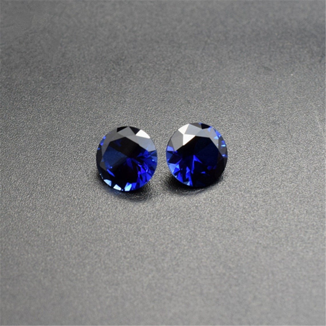 Sapphire Round Faceted Gemstone Brilliant Cut Sapphire Gem | Etsy