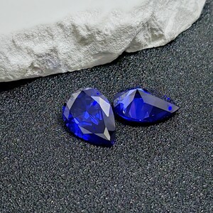 Sapphire Pear Shaped Faceted Gemstone Teardrop Cut Sapphire Gem ...