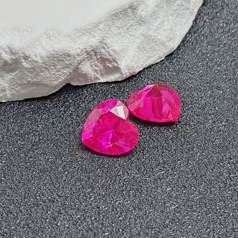 Hot Pink Ruby Heart Shape Faceted Gemstone Heart Shaped Cut Pinkish Red ...