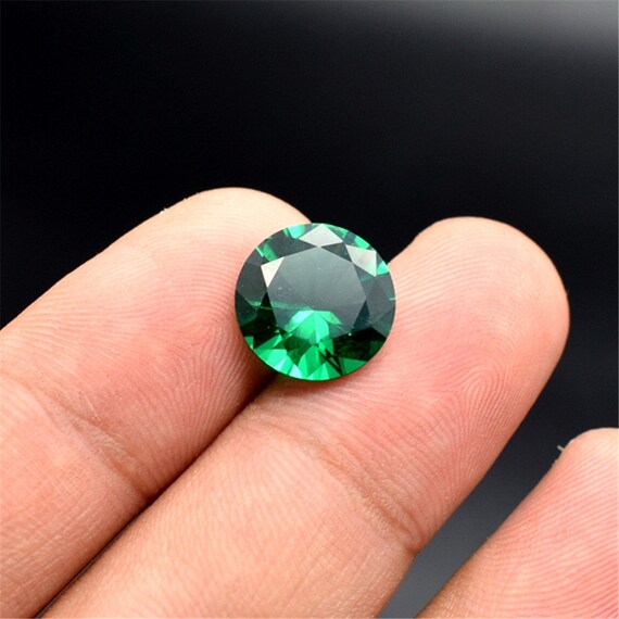 Emerald Round Faceted Gemstone Brilliant Cut Rich Green - Etsy