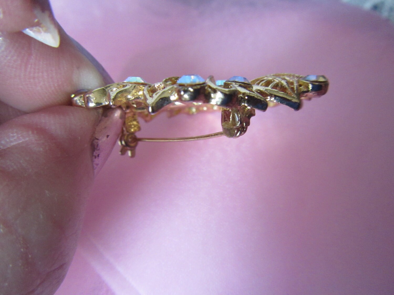 Vintage Gold Tone Star Shaped Pin Brooch With Aurora Borealis - Etsy