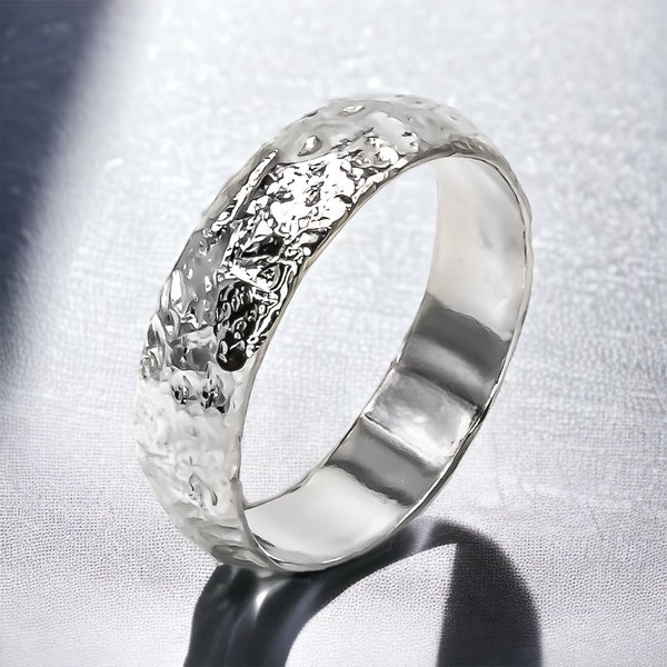 Texture Wedding Ring - Etsy UK
