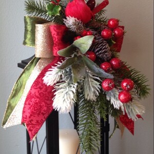 CARDINAL DELIGHTS - Christmas Winter Holiday Lantern Swag Decoration - Etsy