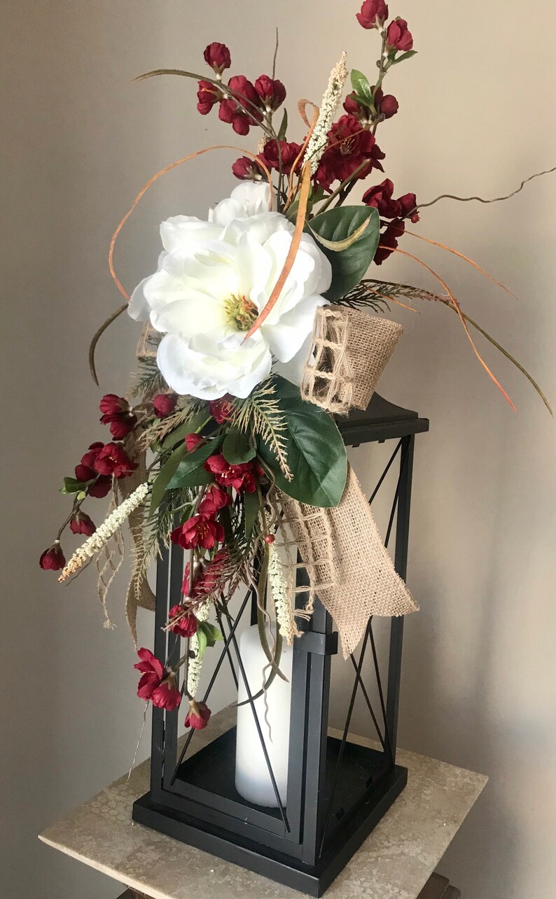 MAGNOLIA CHARM (burgundy) - Decorative Farmhouse Lantern Swag Tabletop ...