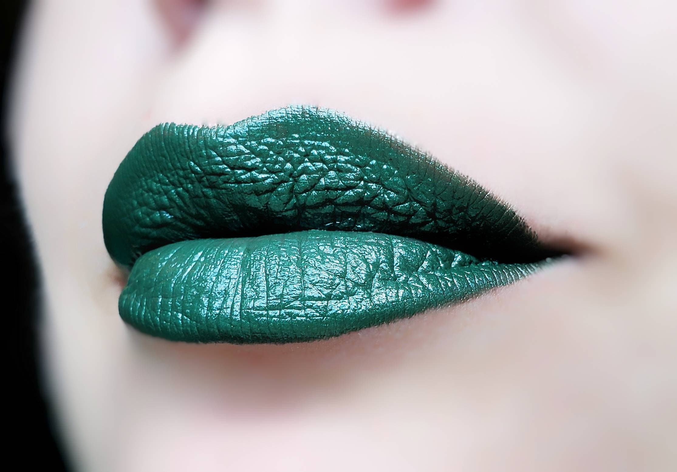 Green lipstic store