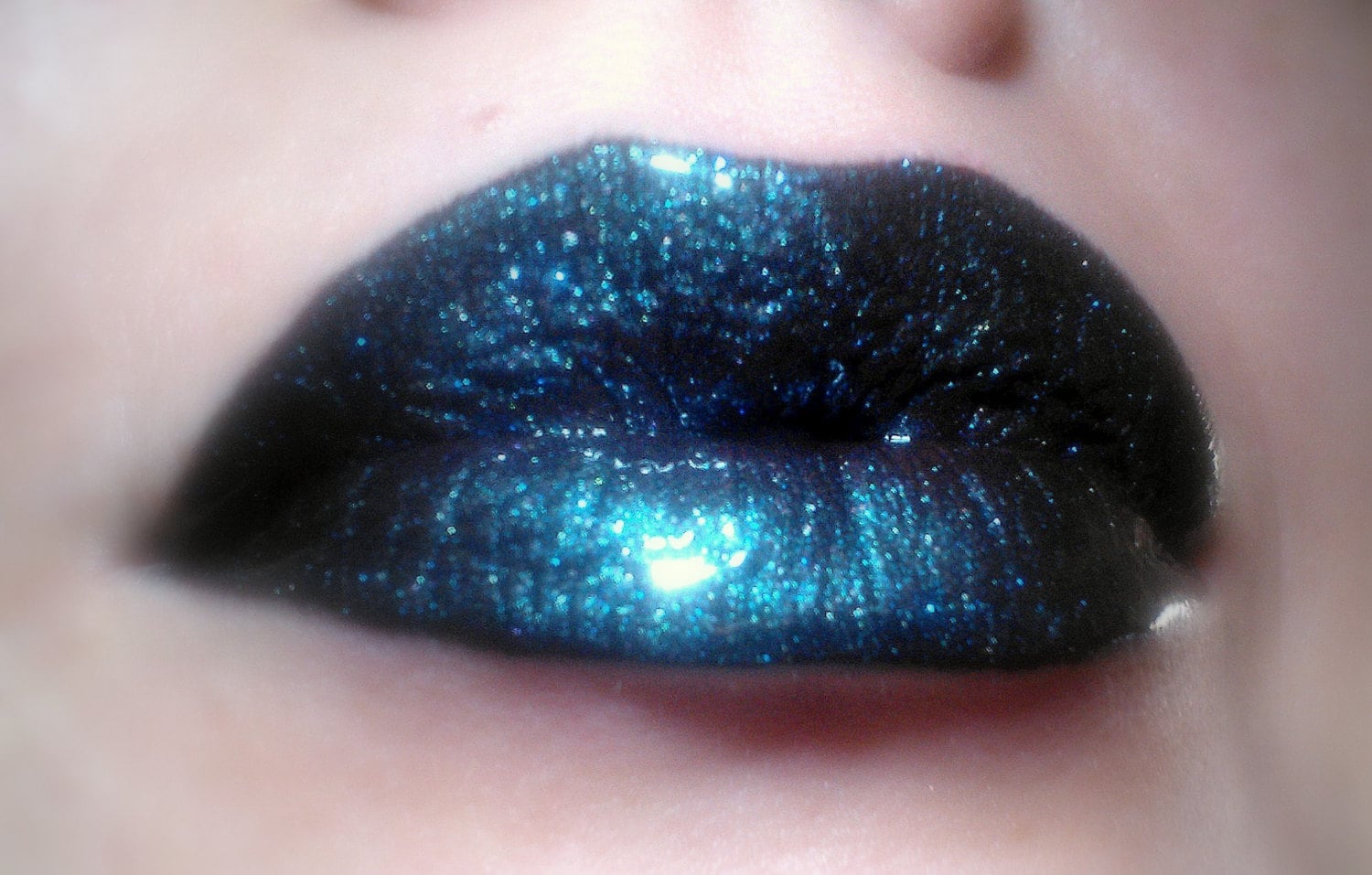 Dark Blue Lip Gloss