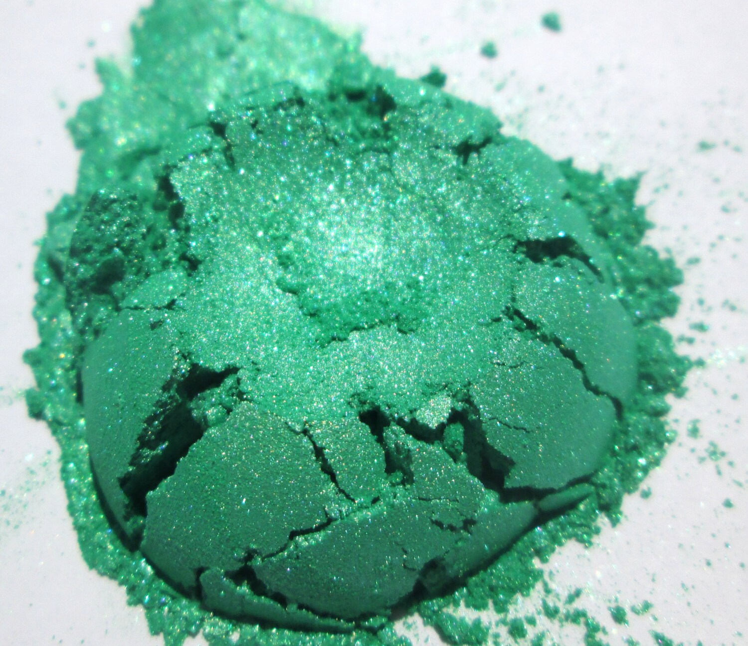 Envy Me Green Metallic Shimmery Eye Shadow Natural - Etsy