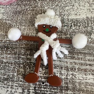 Cold Snap Gingerbread Men Snowball Sled and Bendable Characters ...
