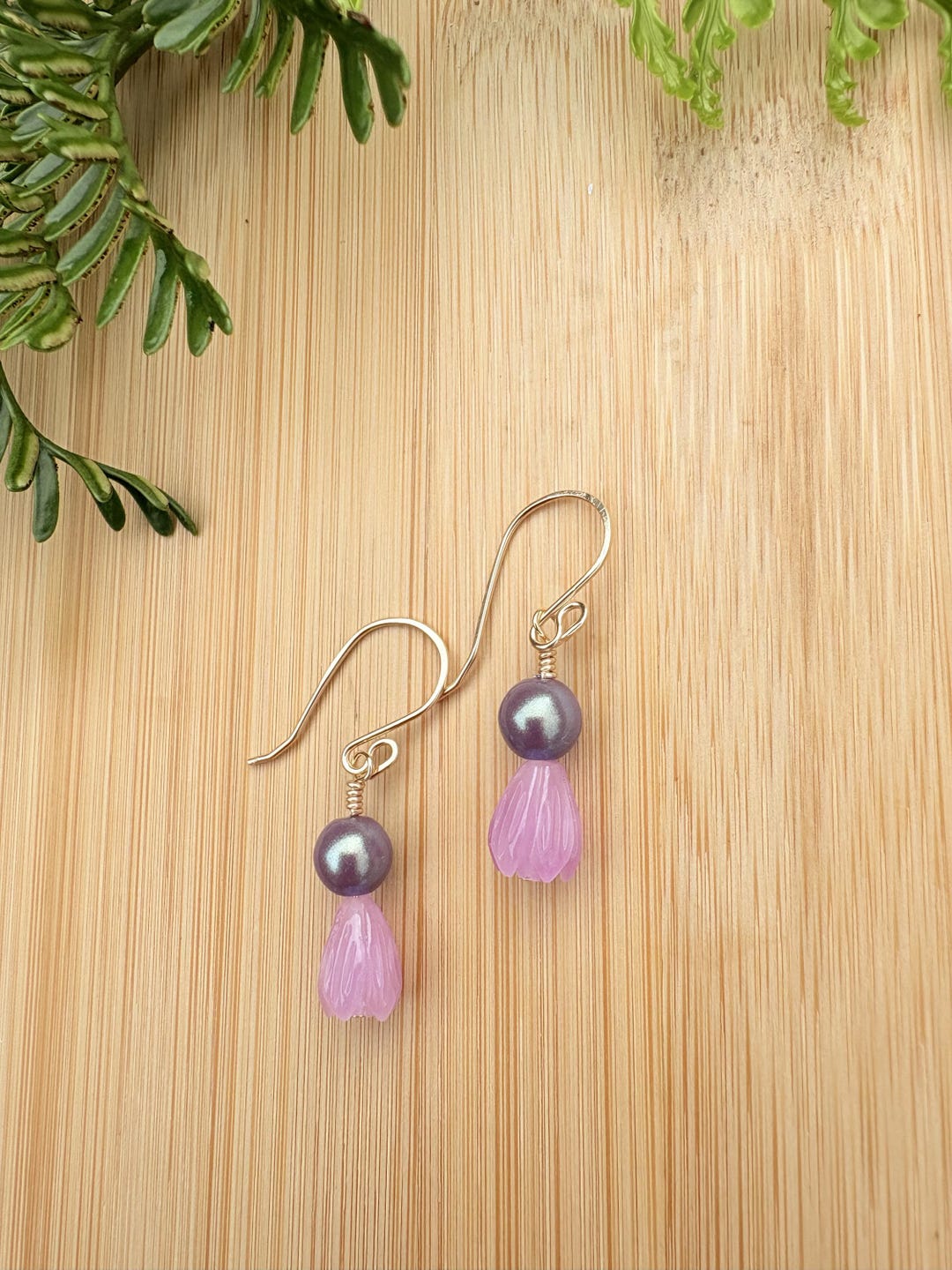 Gold Lavender Pink Pikake Pearlescent Grape Bead Earring - Etsy