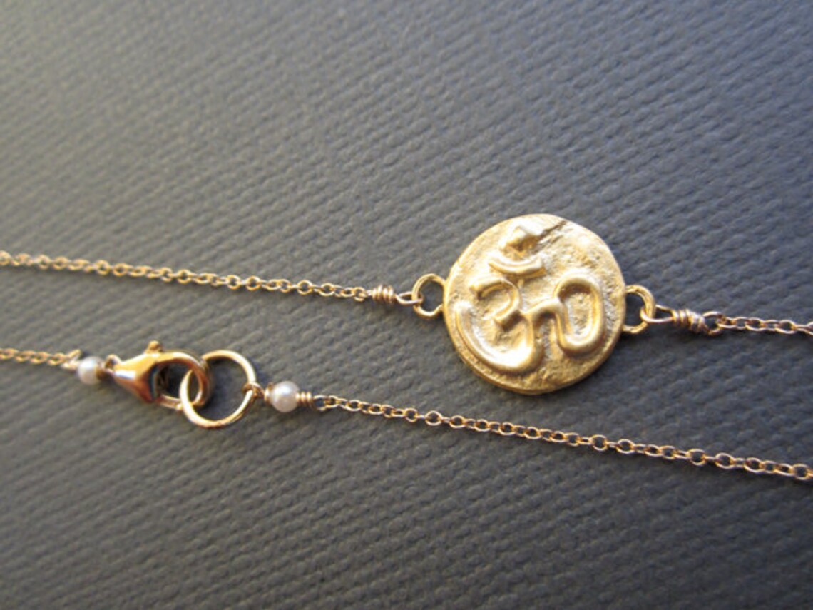 Protection Om Necklace Ohm Pendant Jewelry Meditation Yoga - Etsy