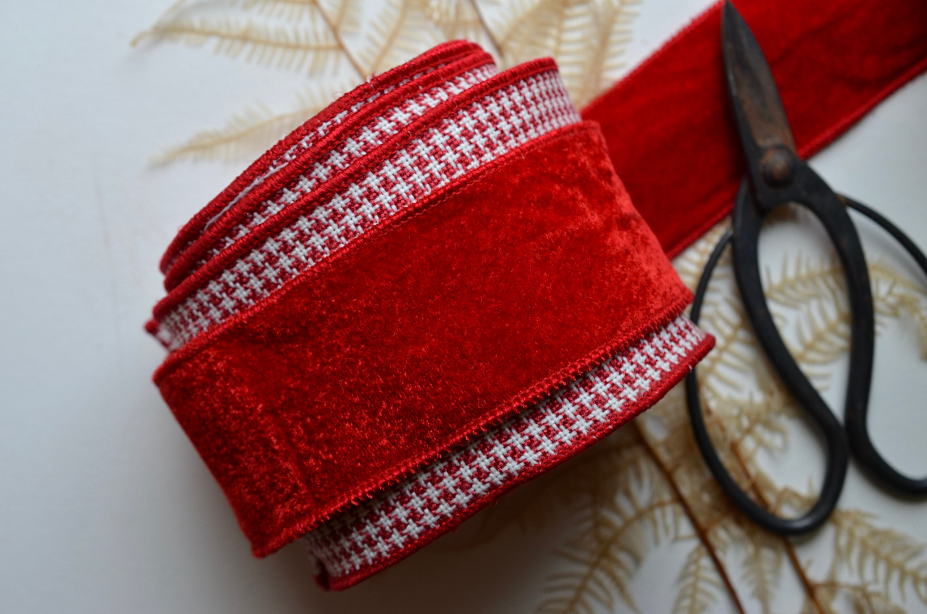 5 Yard Roll of Red Double Sided Wired Velvet | Etsy