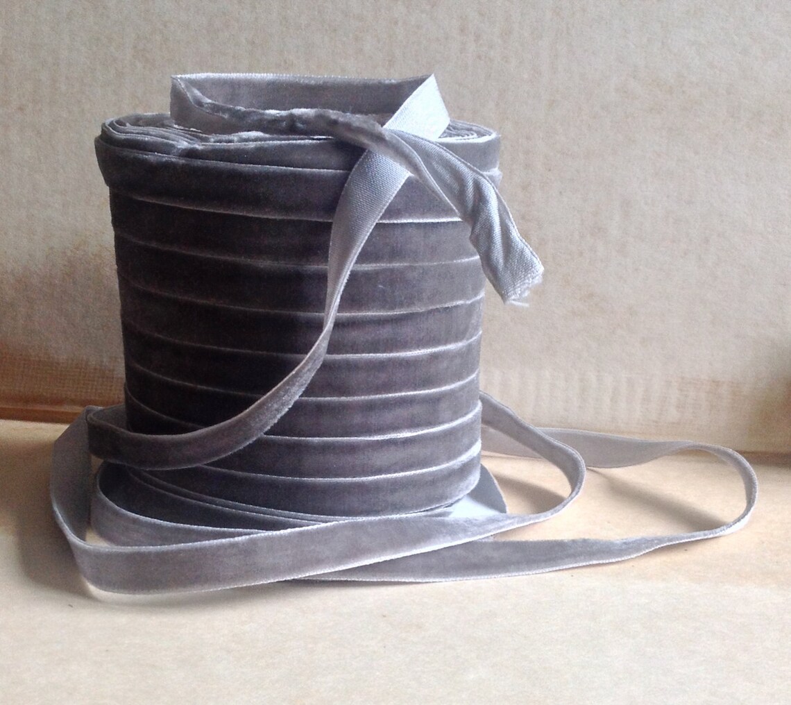 33 Yard Roll of Pewter Grey Velvet Ribbon | Etsy