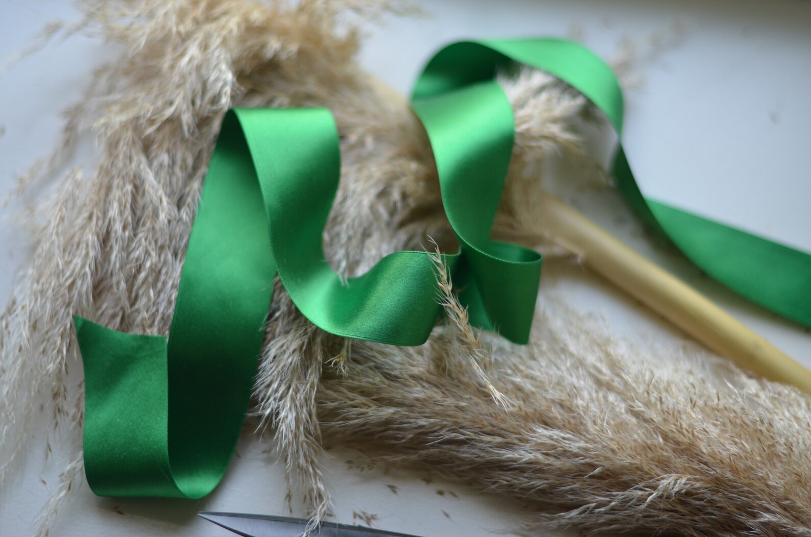 Kelly Green Silk Satin 1 1/2 Wide Ribbon | Etsy