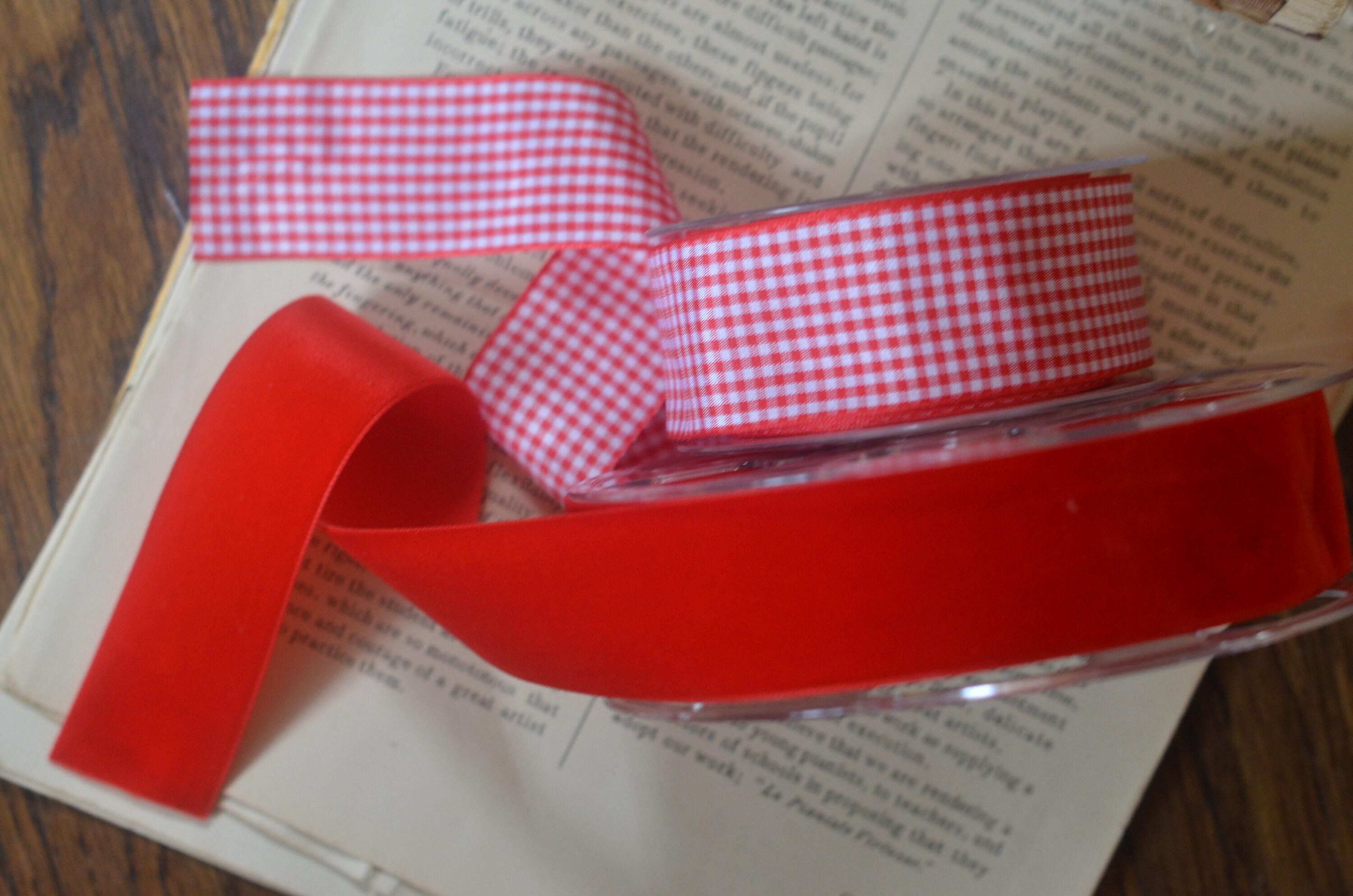 Red and White English Check Ribbon - Etsy