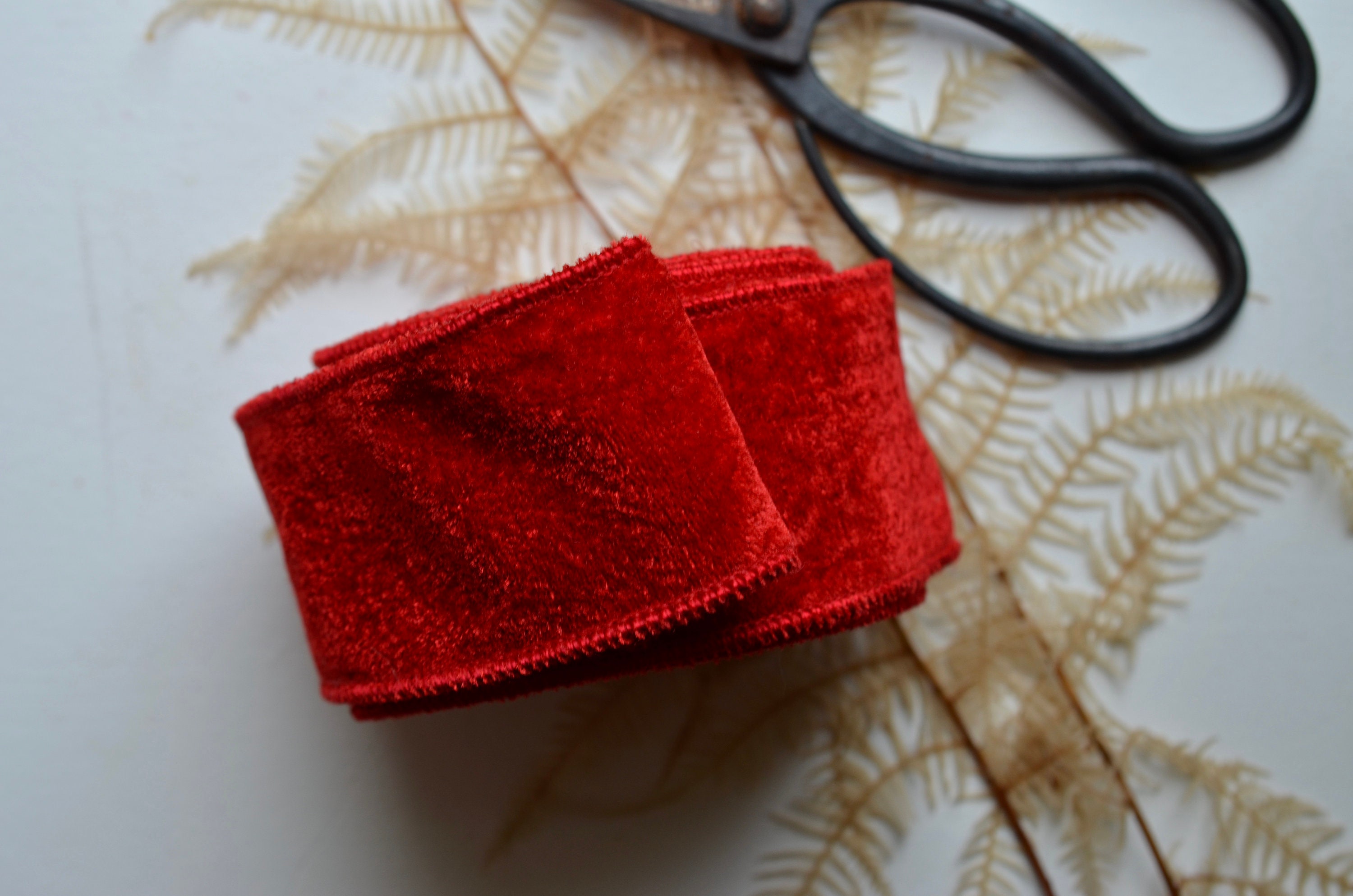 5 Yard Roll of Red Double Sided Wired Velvet | Etsy