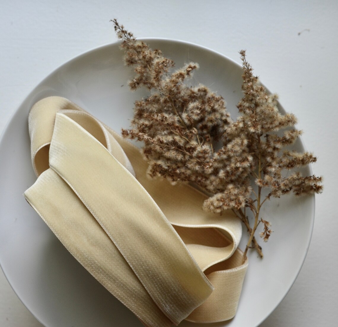 Hepplewhite Ivory Double Sided Japanese 1 1/2 Velvet - Etsy