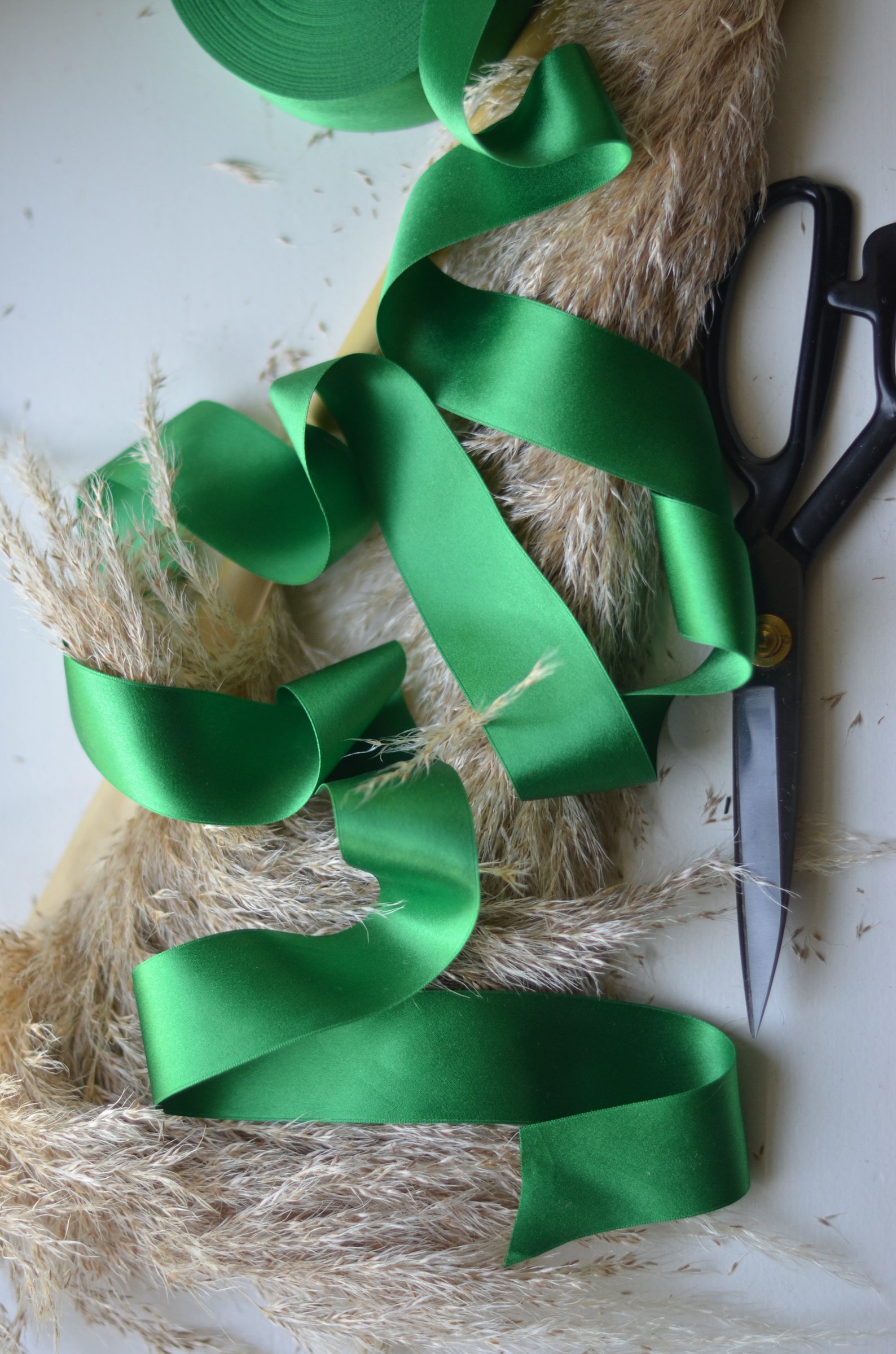 Kelly Green Silk Satin 1 1/2 Wide Ribbon | Etsy
