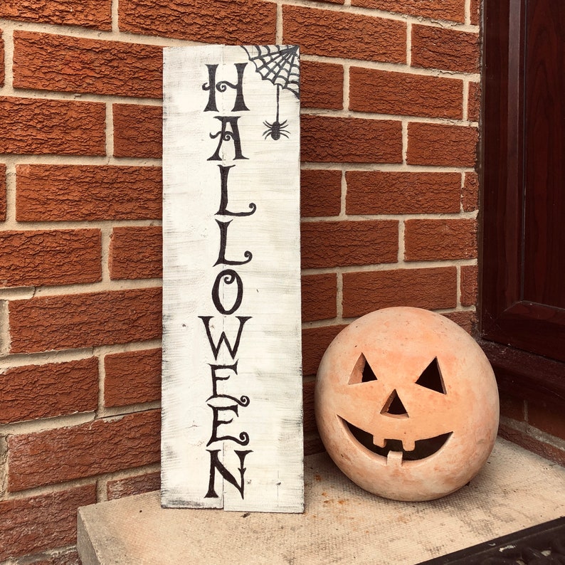 Rustic Vintage Style Halloween Wooden Sign - Etsy UK