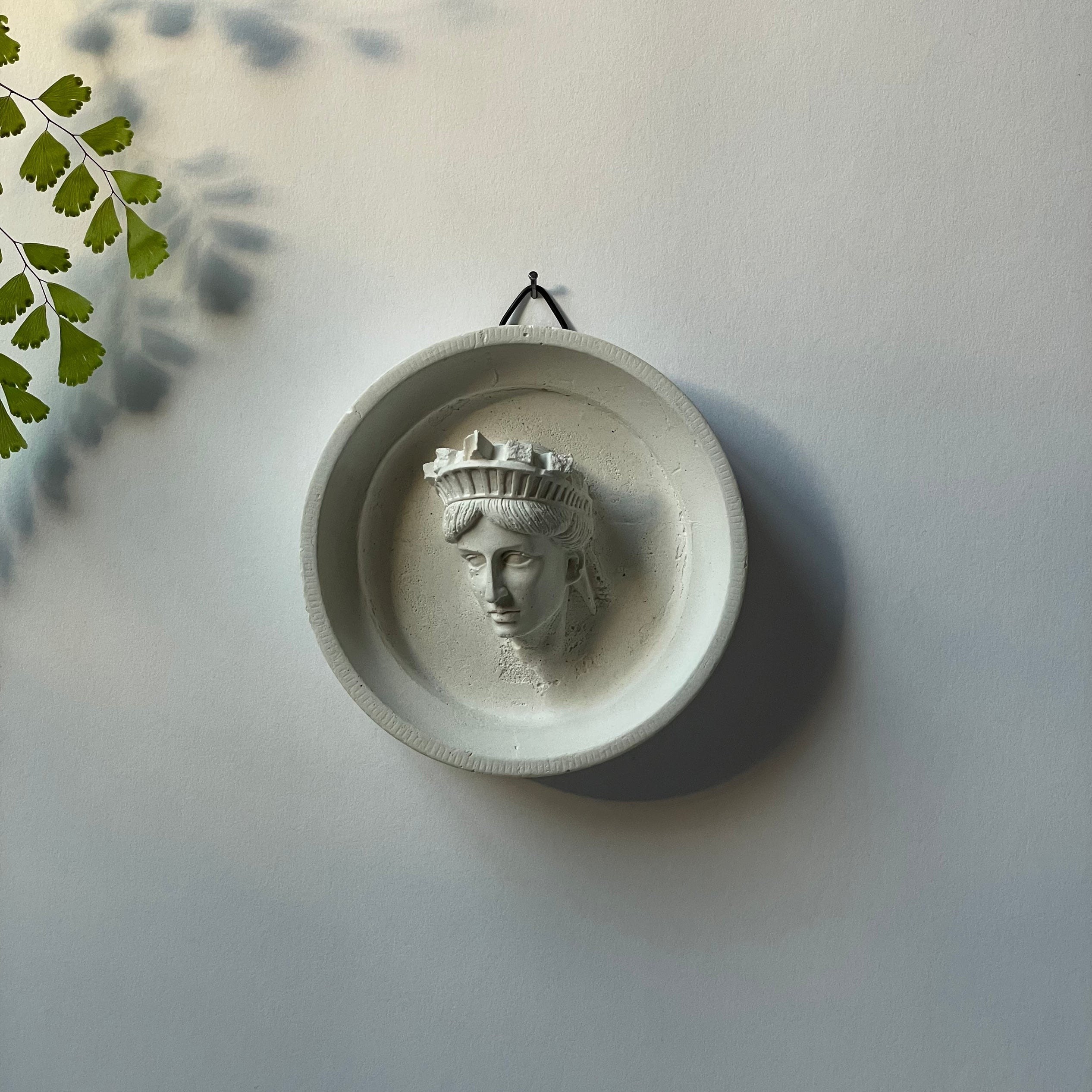 Small Circle Frame, Art Gift Nyc, Wall Hanging Monochrome Art Handmade ...