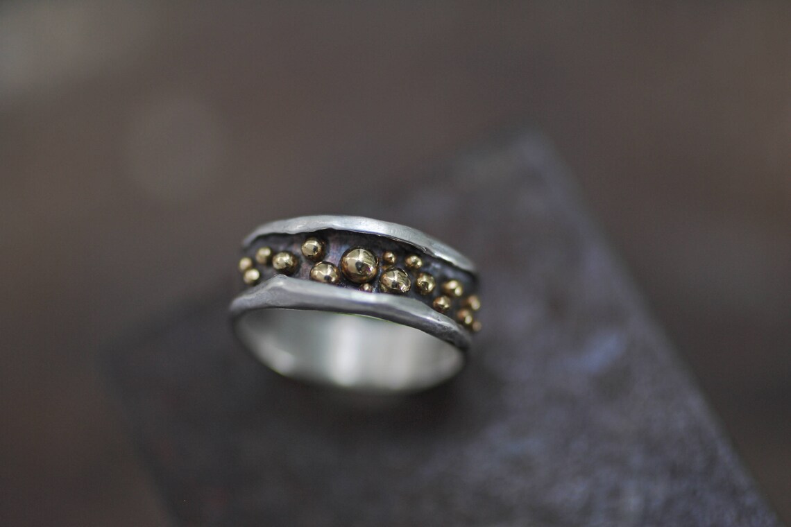 Alternative wedding ring: Wedding band for women | Etsy