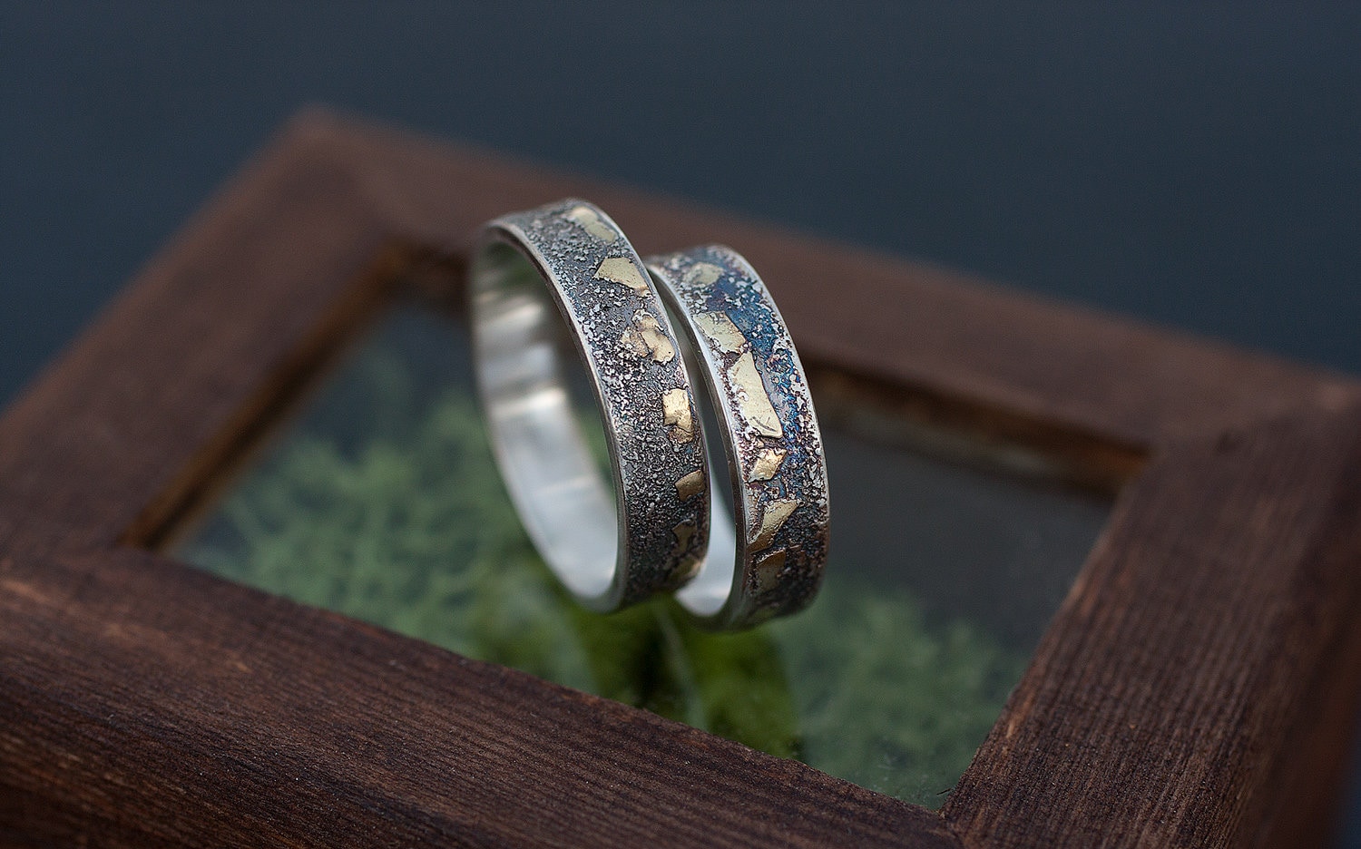 Wedding ring set: Rustic wedding bands Matching wedding | Etsy