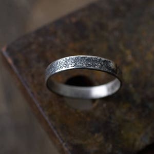 Wedding Ring Set: Rustic Wedding Bands, Matching Rings for Couples ...